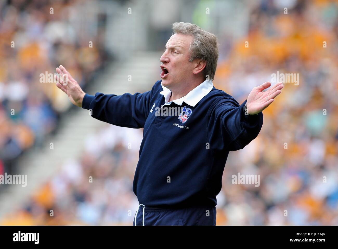 Neil warnock crystal palace hi-res stock photography and images - Alamy