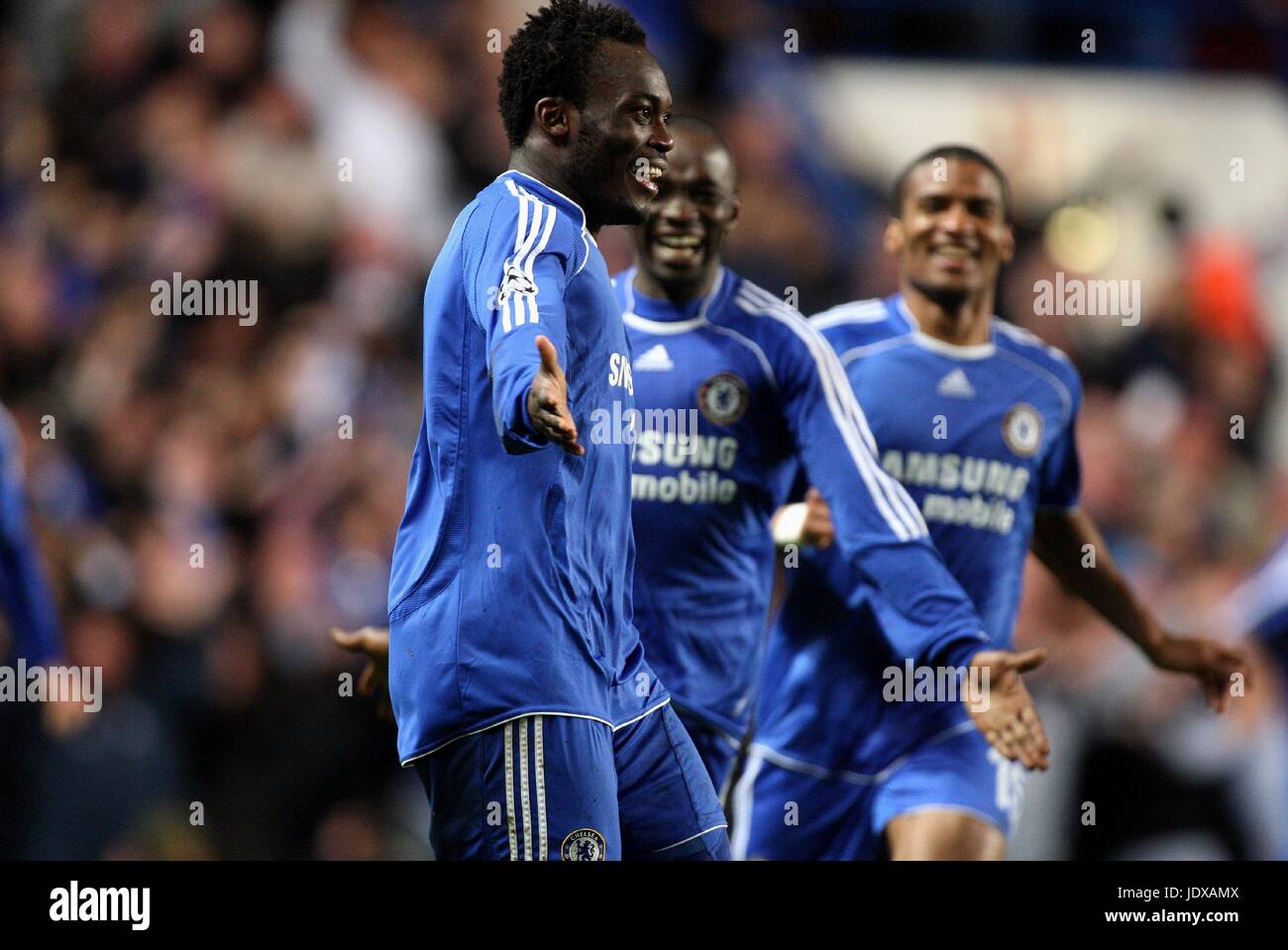 Claude makelele chelsea hi-res stock photography and images - Alamy