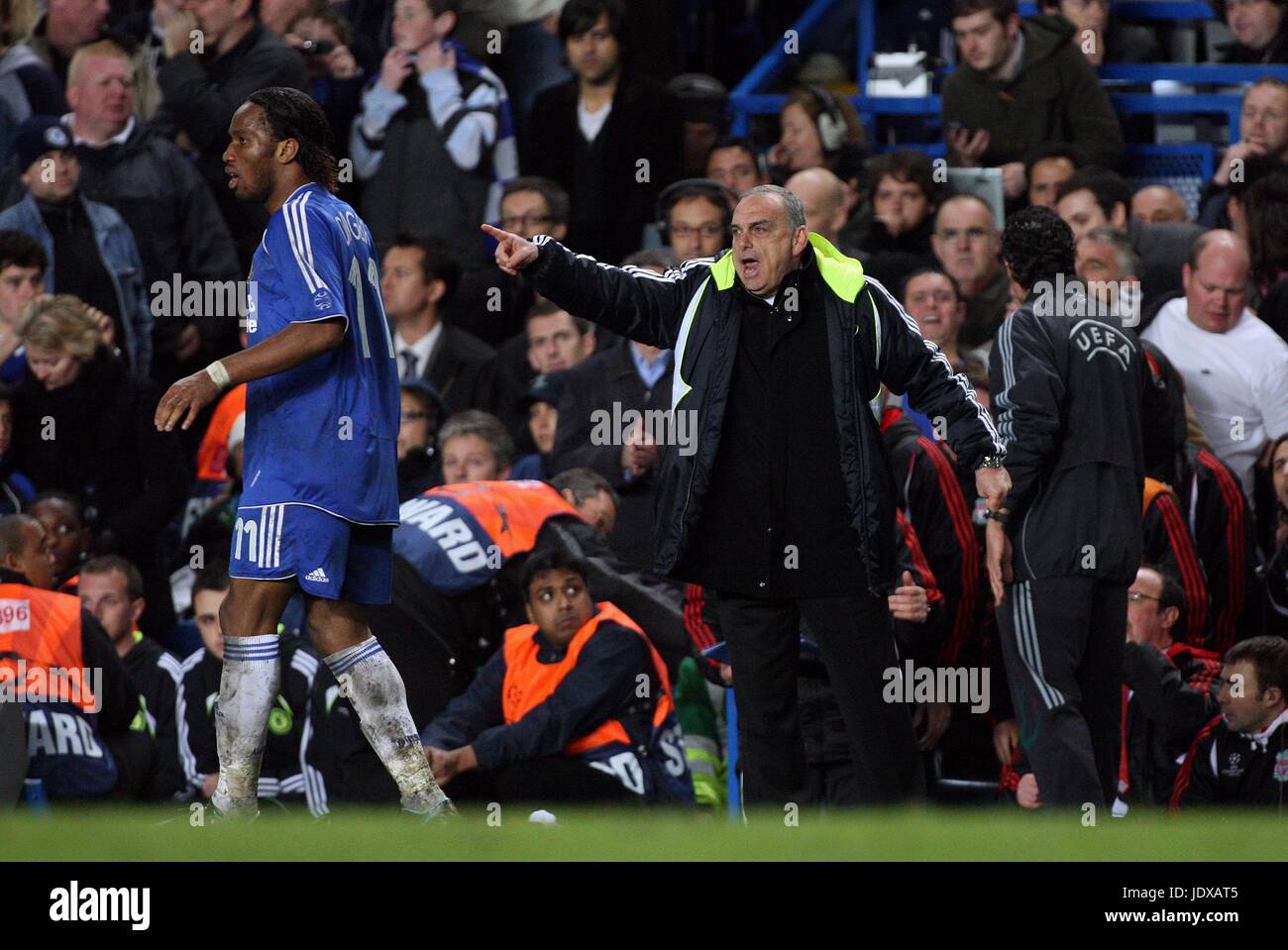 AVRAM GRANT CHELSEA FC MANAGER STAMFORD BRIDGE LONDON ENGLAND 30 April ...