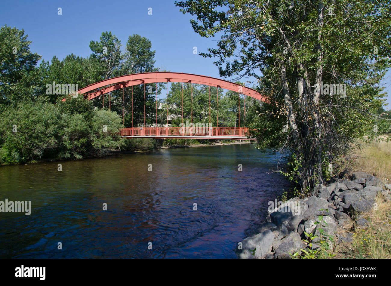 Pathway extending hi-res stock photography and images - Alamy