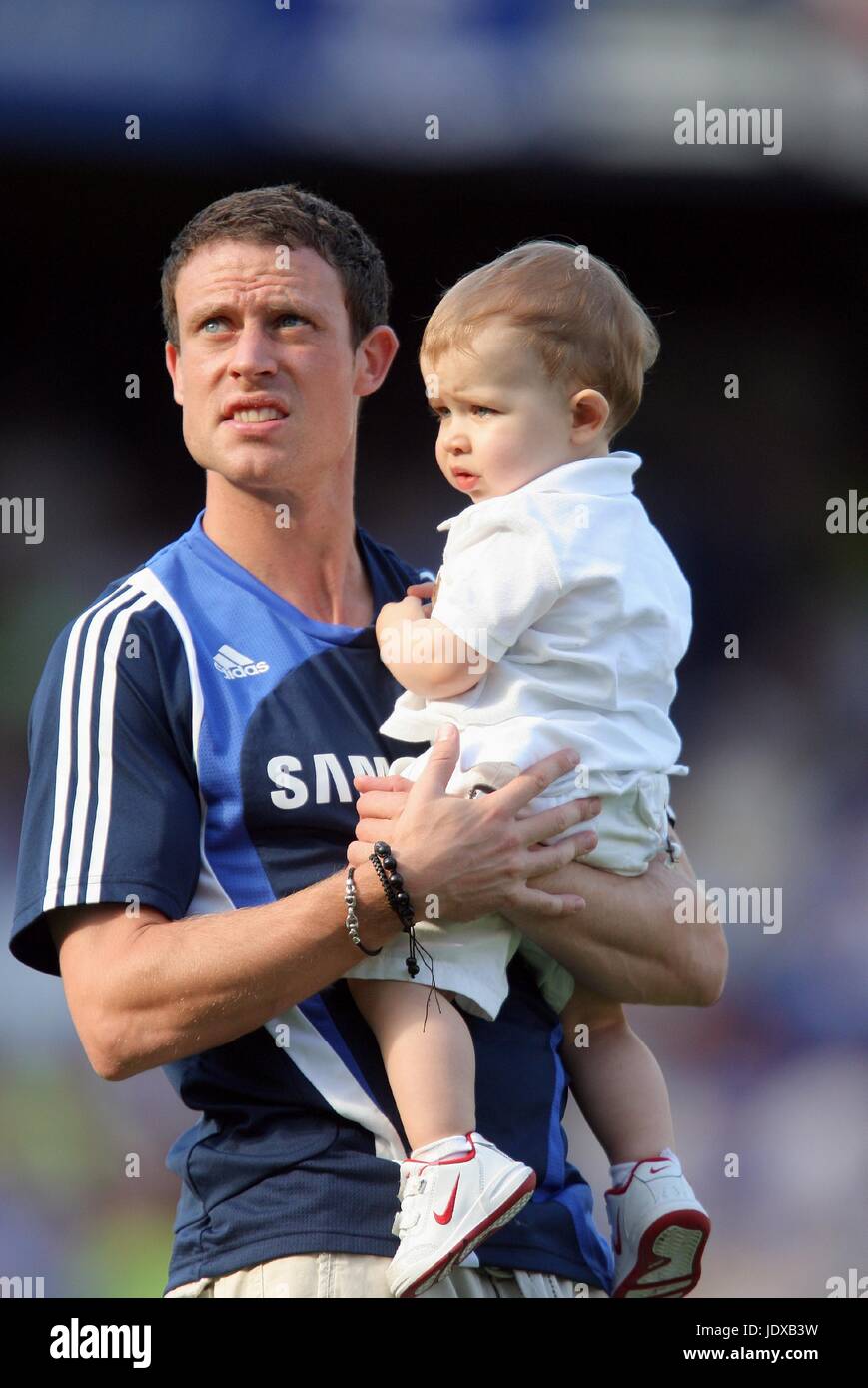 WAYNE BRIDGE & SON CHELSEA V BOLTON WANDERERS STAMFORD BRIDGE LONDON ...