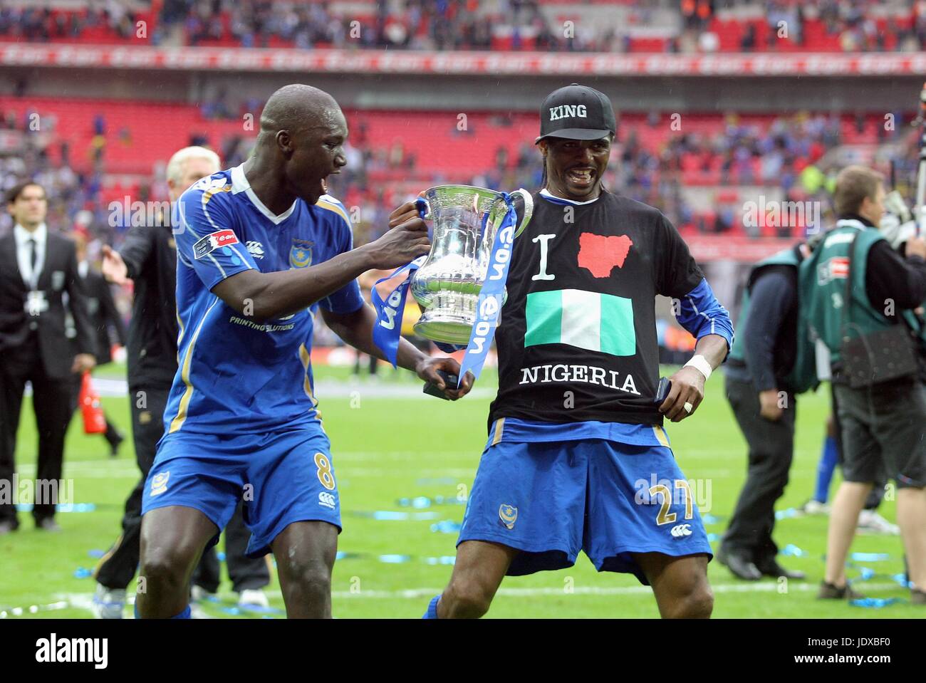 Papa bouba diop portsmouth hi-res stock photography and images - Alamy