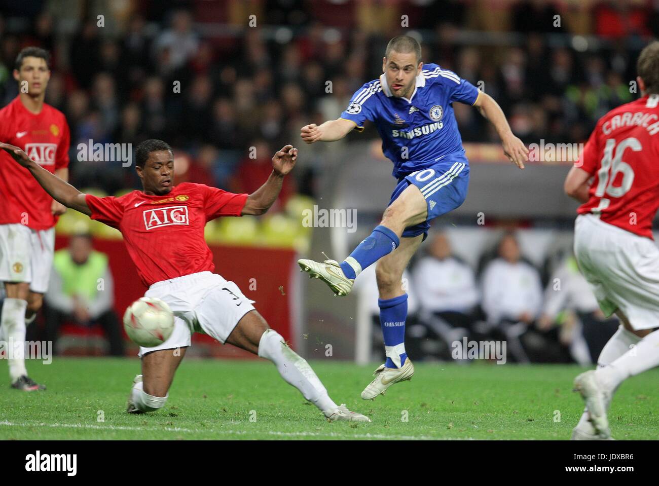 Joe cole chelsea 2008 hi-res stock photography and images - Alamy