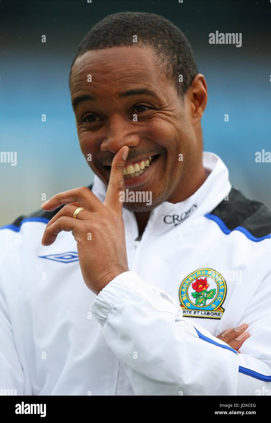 PAUL INCE BLACKBURN ROVERS MANAGER MOSS ROSE STADIUM MACCLESFIELD ...
