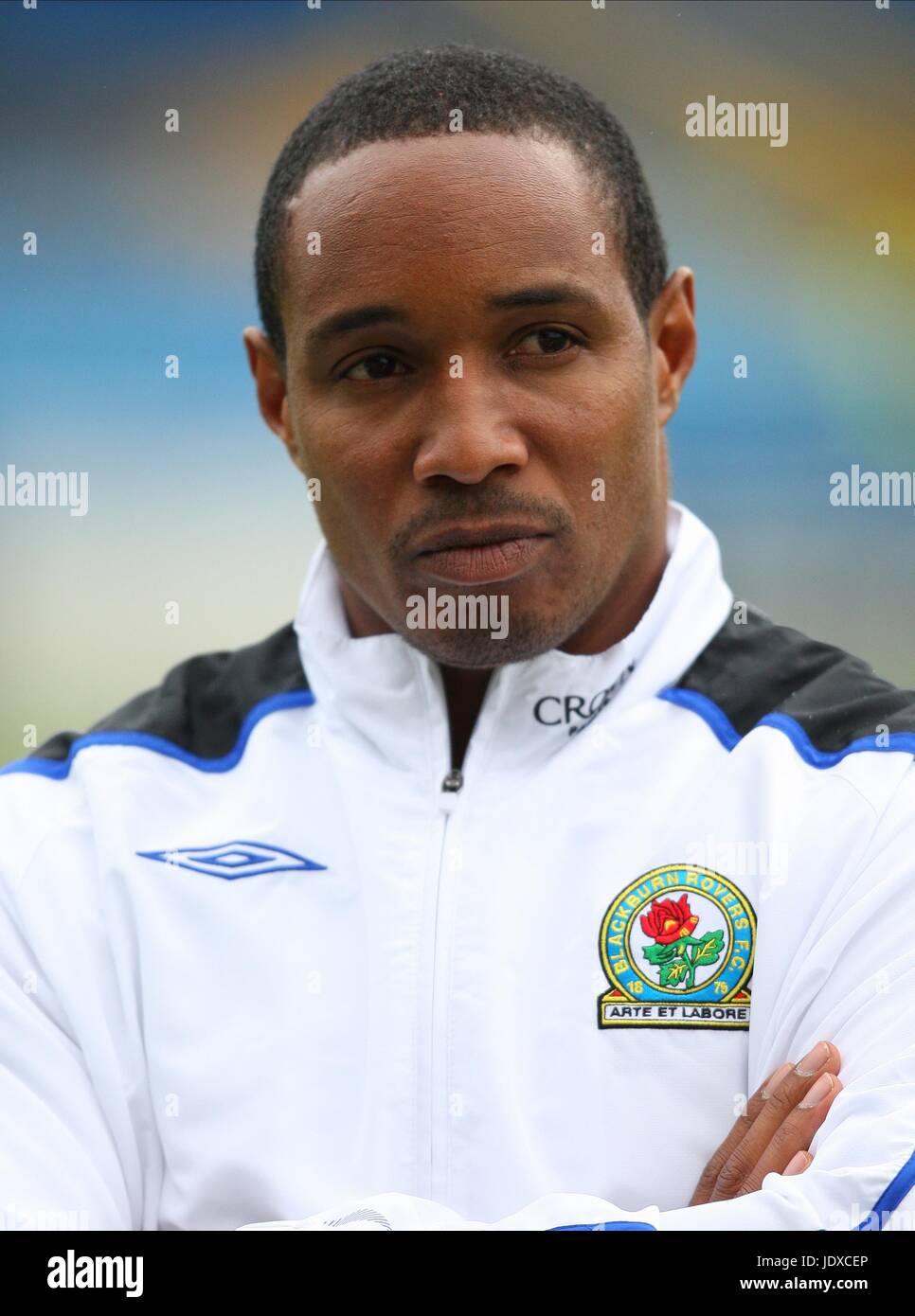 PAUL INCE BLACKBURN ROVERS MANAGER MOSS ROSE STADIUM MACCLESFIELD ...