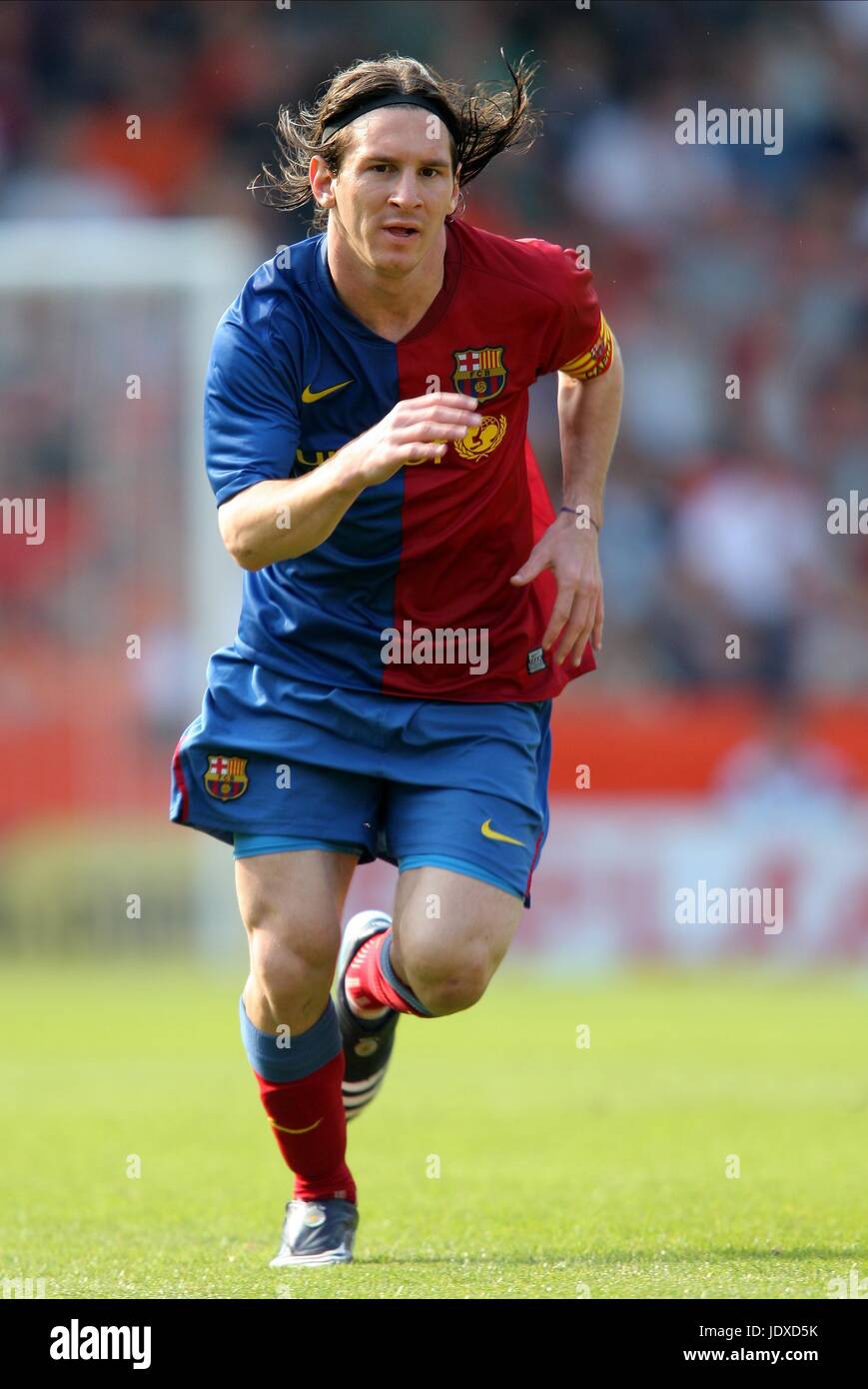 Messi barcelona hi-res stock photography and images - Alamy