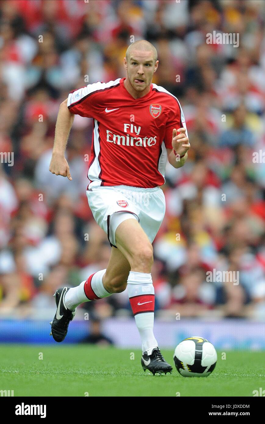 PHILIPPE SENDEROS ARSENAL FC EMIRATES STADIUM LONDON ENGLAND 03 August ...