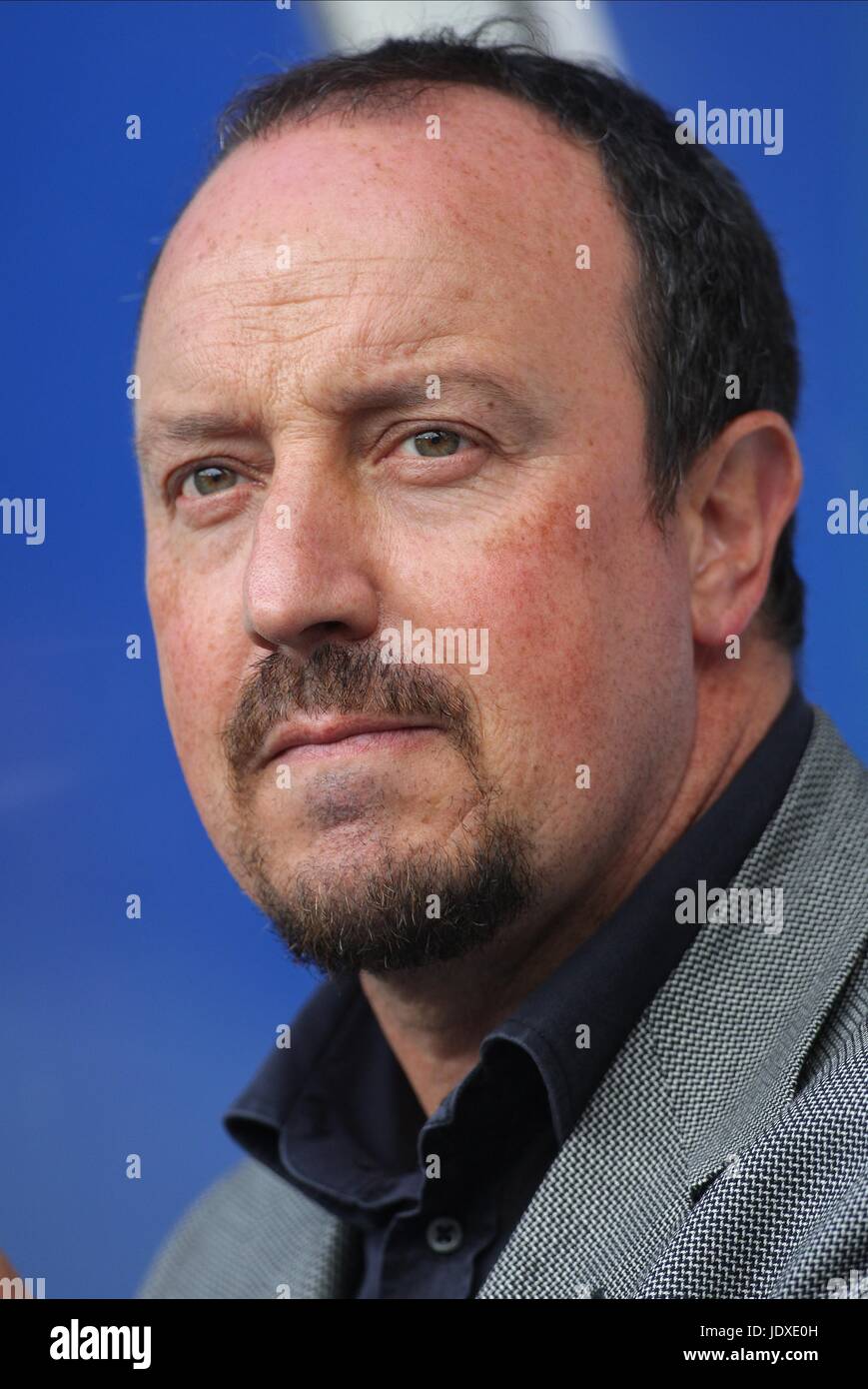 Liverpool manager rafa benitez hi-res stock photography and images - Alamy