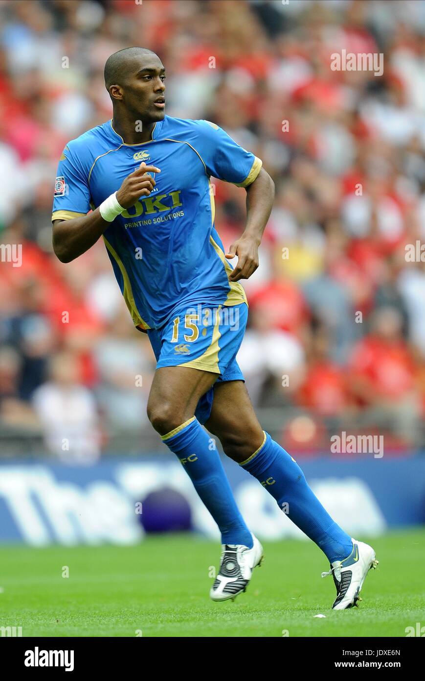 SYLVAIN DISTIN PORTSMOUTH FC WEMBLEY STADIUM LONDON ENGLAND 10 August ...