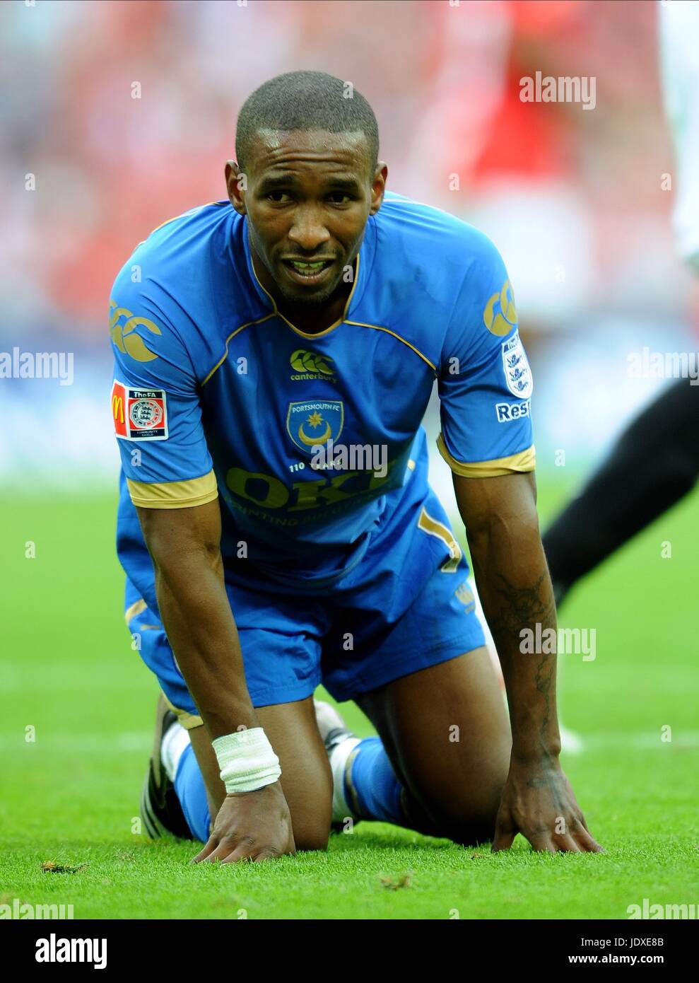 JERMAIN DEFOE PORTSMOUTH FC WEMBLEY STADIUM LONDON ENGLAND 10 August ...