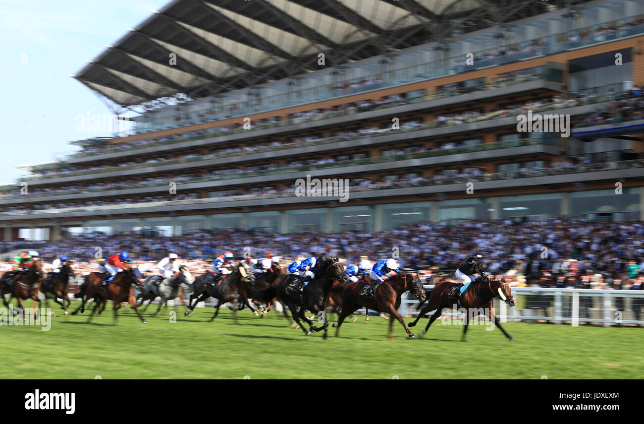Jockey Martin Dwyer on board Zhui Feng (far right) wins the Royal Hunt ...