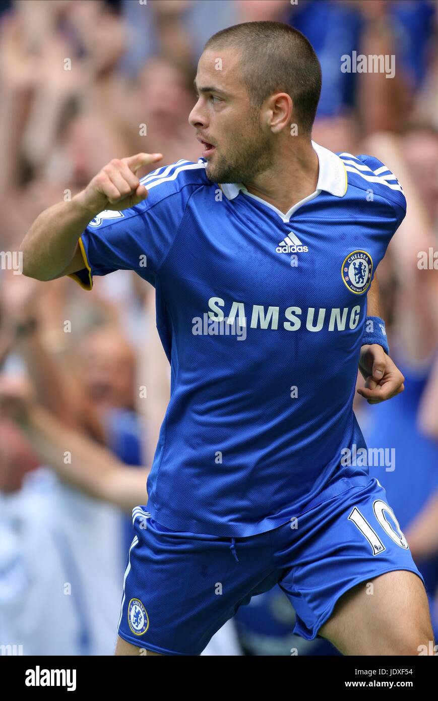 JOE COLE CELEBRATES CHELSEA V PORTSMOUTH STAMFORD BRIDGE LONDON ENGLAND ...