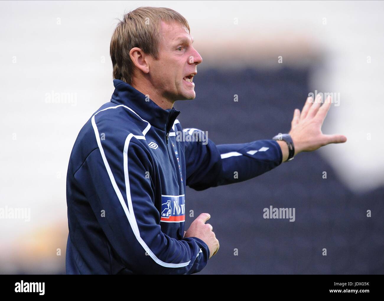 STUART PEARCE ENGLAND U21 MANAGER KC STADIUM HULL ENGLAND 19 August ...