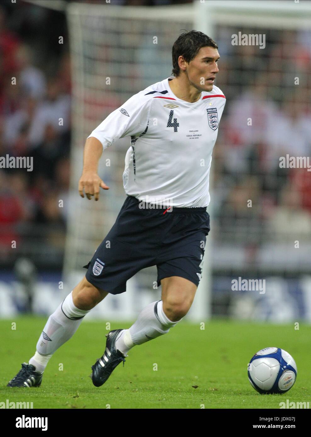 GARETH BARRY ENGLAND & ASTON VILLA FC WEMBLEY STADIUM LONDON ENGLAND 20 ...