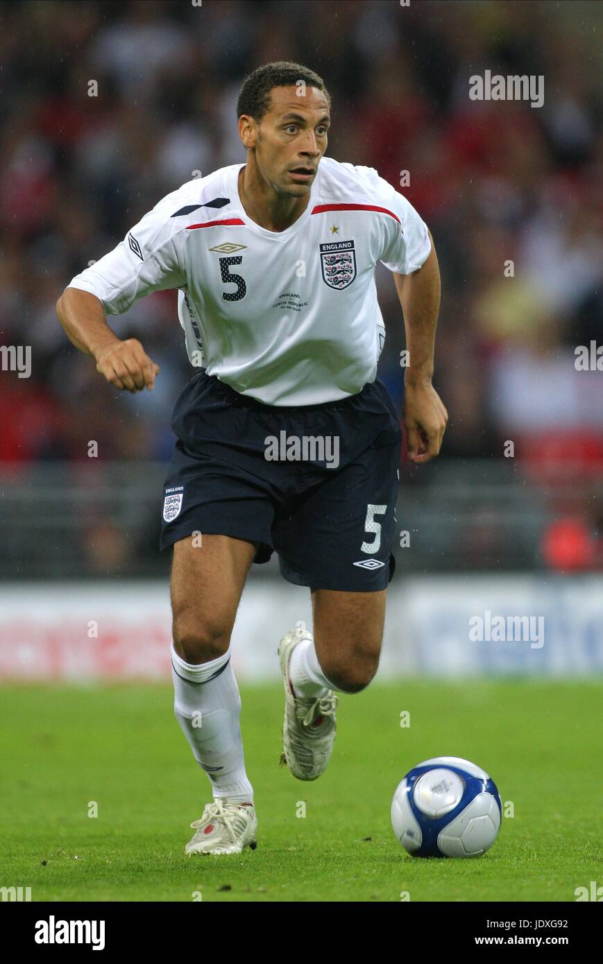 RIO FERDINAND ENGLAND & MANCHESTER UNITED FC WEMBLEY STADIUM LONDON ...