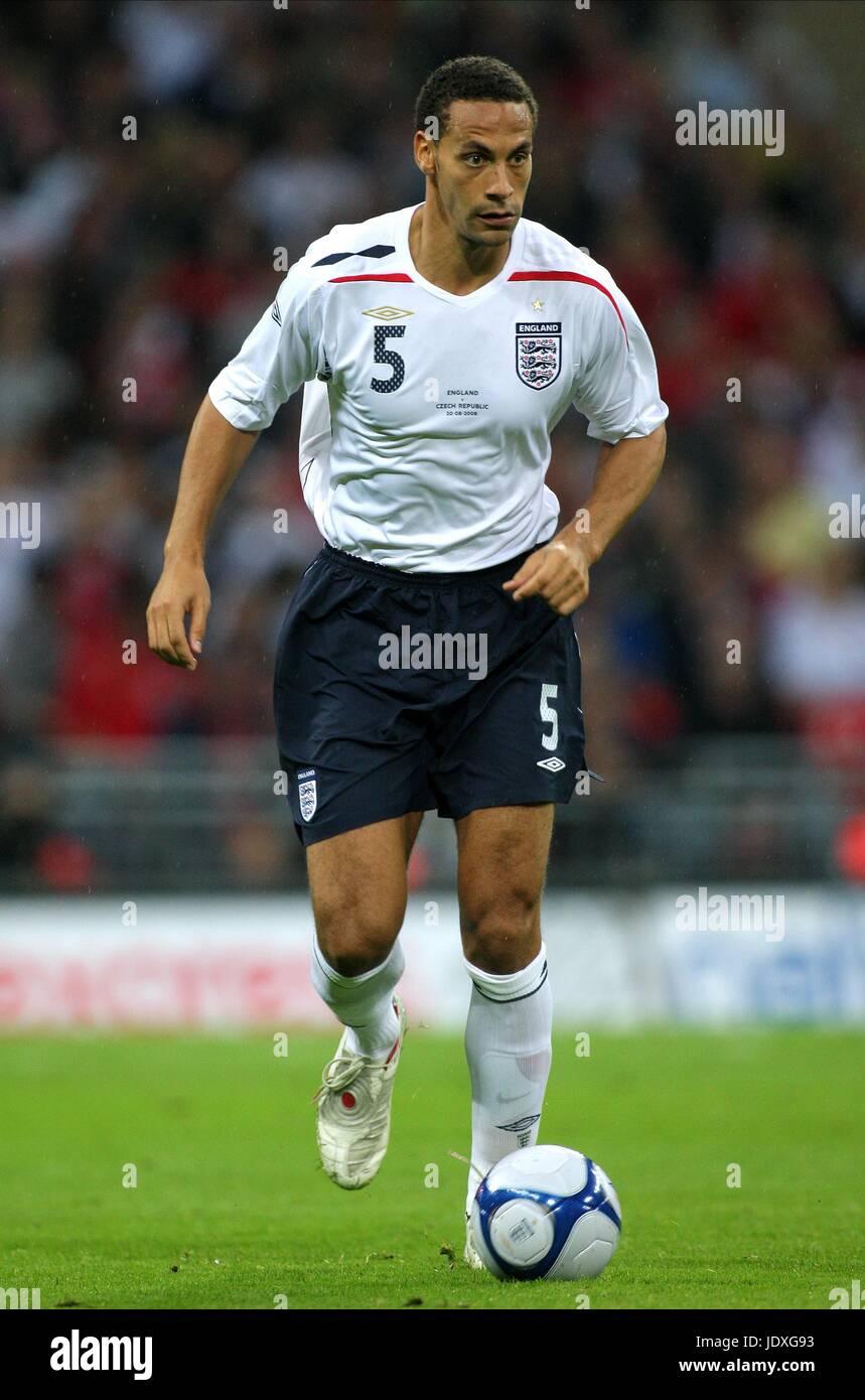 Rio ferdinand manchester united 2008 hi-res stock photography and ...