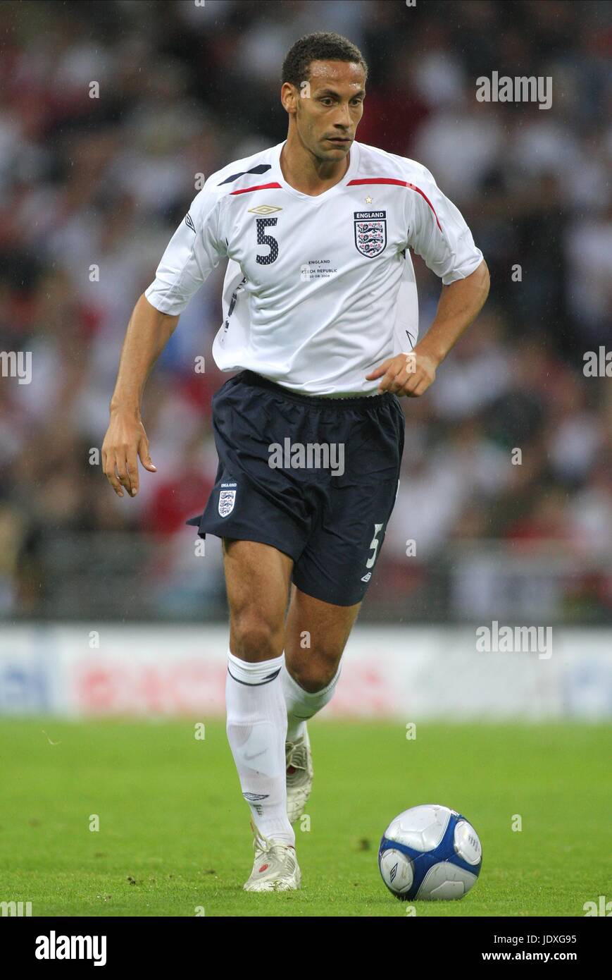 RIO FERDINAND ENGLAND & MANCHESTER UNITED FC WEMBLEY STADIUM LONDON ...