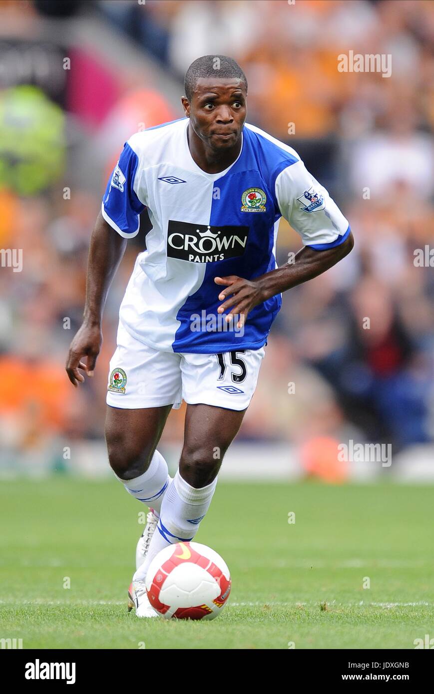 Blackburn rovers aaron mokoena hi-res stock photography and images - Alamy