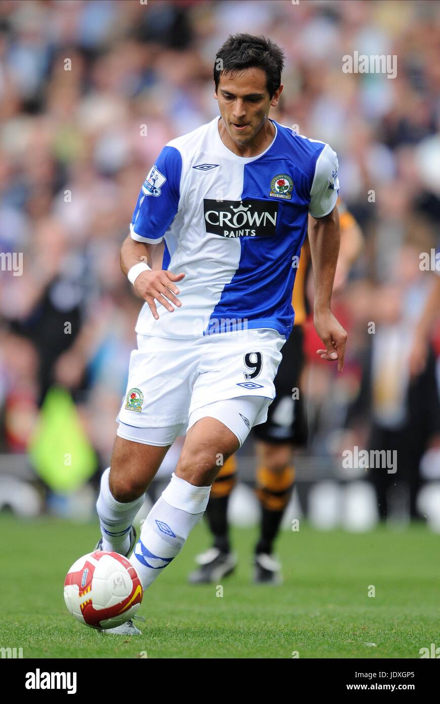 ROQUE SANTA CRUZ BLACKBURN ROVERS FC EWOOD PARK BLACKBURN ENGLAND 23 ...