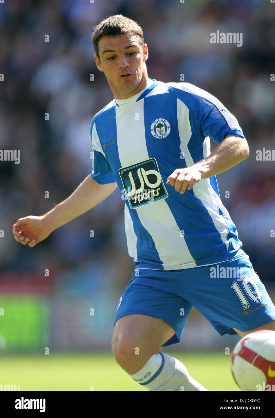 Jason koumas wigan hi-res stock photography and images - Alamy