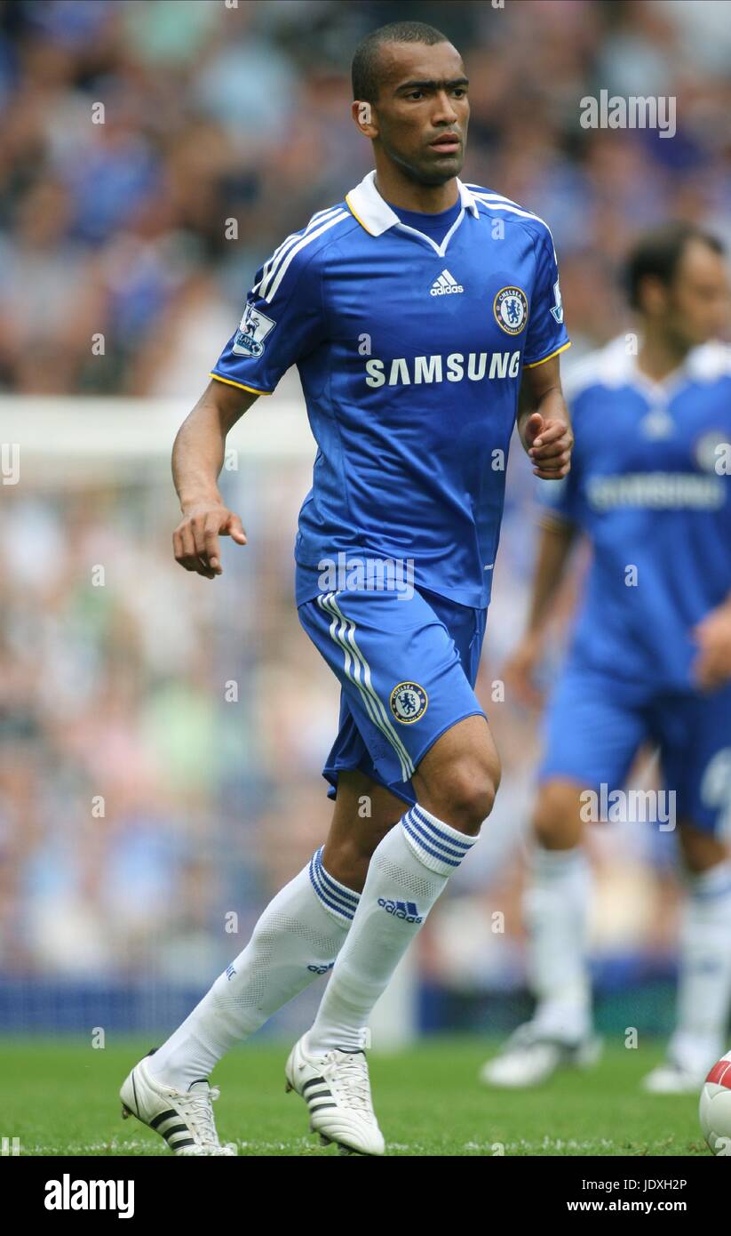 Stamford bridge jose bosingwa hi-res stock photography and images - Alamy