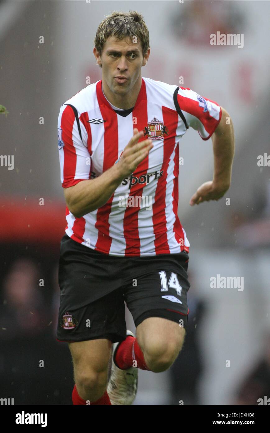 DARYL MURPHY SUNDERLAND FC STADIUM OF LIGHT SUNDERLAND ENGLAND 31 ...