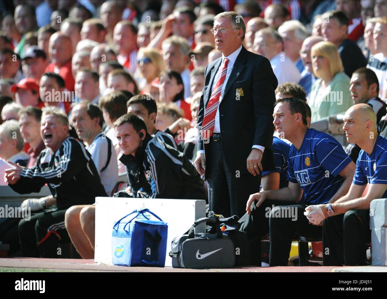 LEE FERGUSON MEULENSTEEN SWIRE LIVERPOOL V MANCHESTER UNITED ANFIELD ...