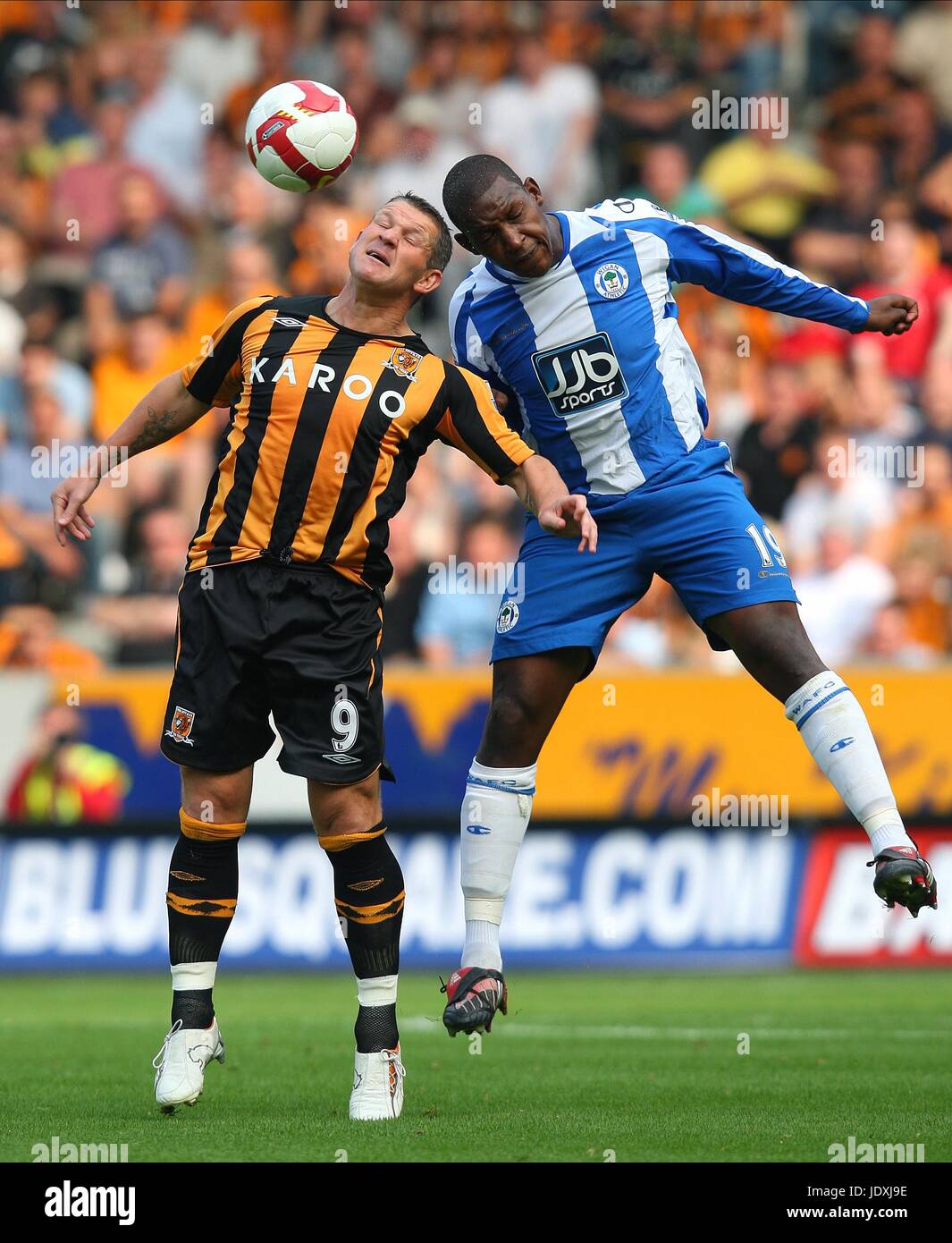 DEAN WINDASS & TITUS BRAMBLE HULL CITY V WIGAN KC STADIUM HULL ENGLAND ...