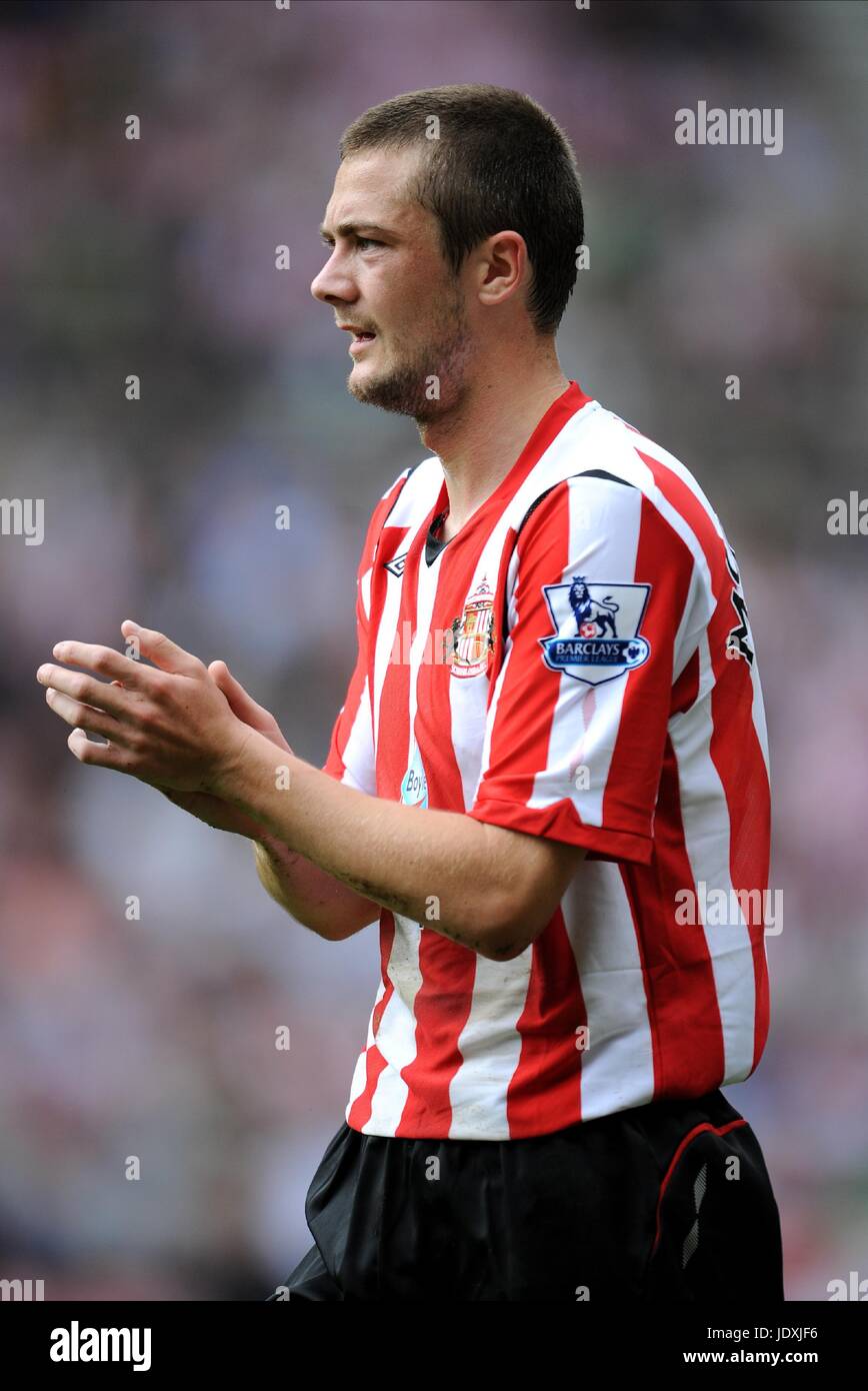 GEORGE MCCARTNEY SUNDERLAND FC STADIUM OF LIGHT SUNDERLAND ENGLAND 20 ...