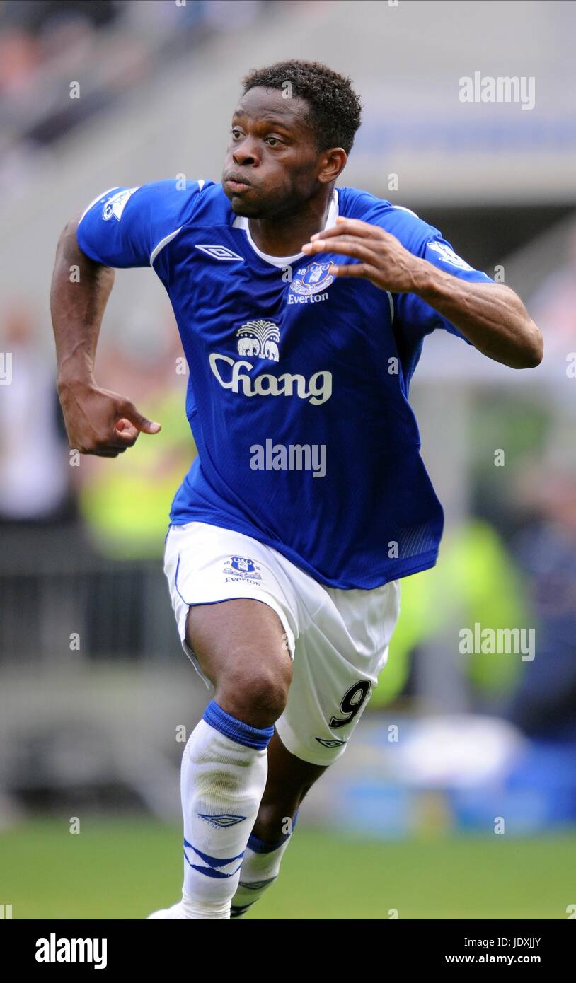 LOUIS SAHA EVERTON FC KC STADIUM HULL ENGLAND 21 September 2008 Stock ...