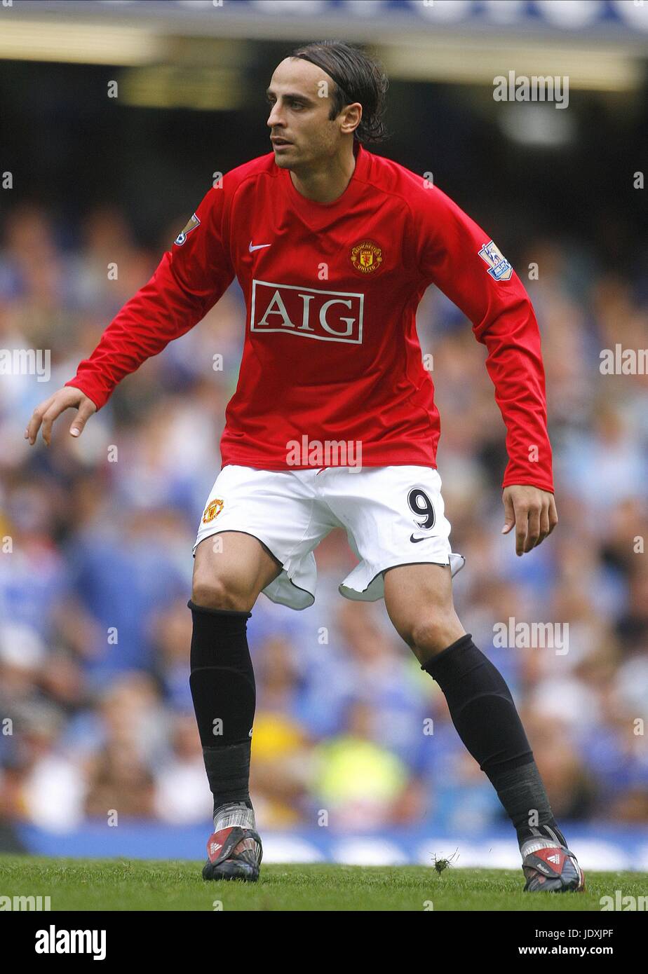 Dimitar berbatov manchester united hi-res stock photography and images ...