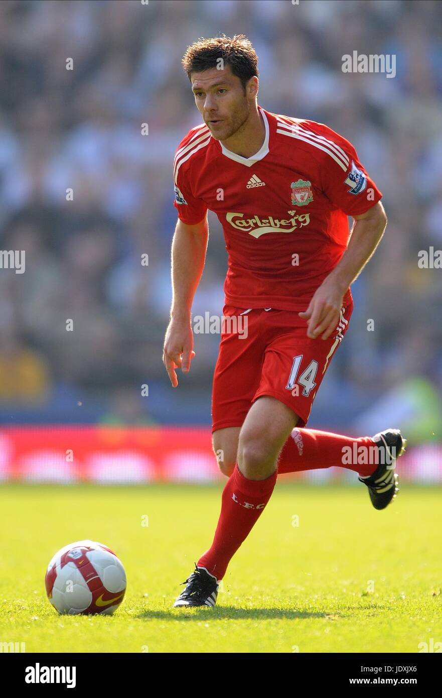 XABI ALONSO LIVERPOOL FC GOODISON PARK LIVERPOOL ENGLAND 27 September ...
