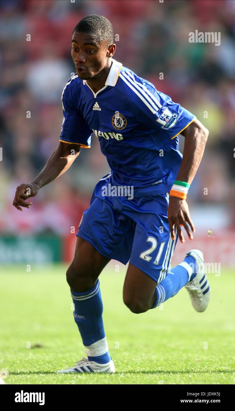 SALOMON KALOU CHELSEA FC BRITANIA STADIUM STOKE ENGLAND 27 September ...