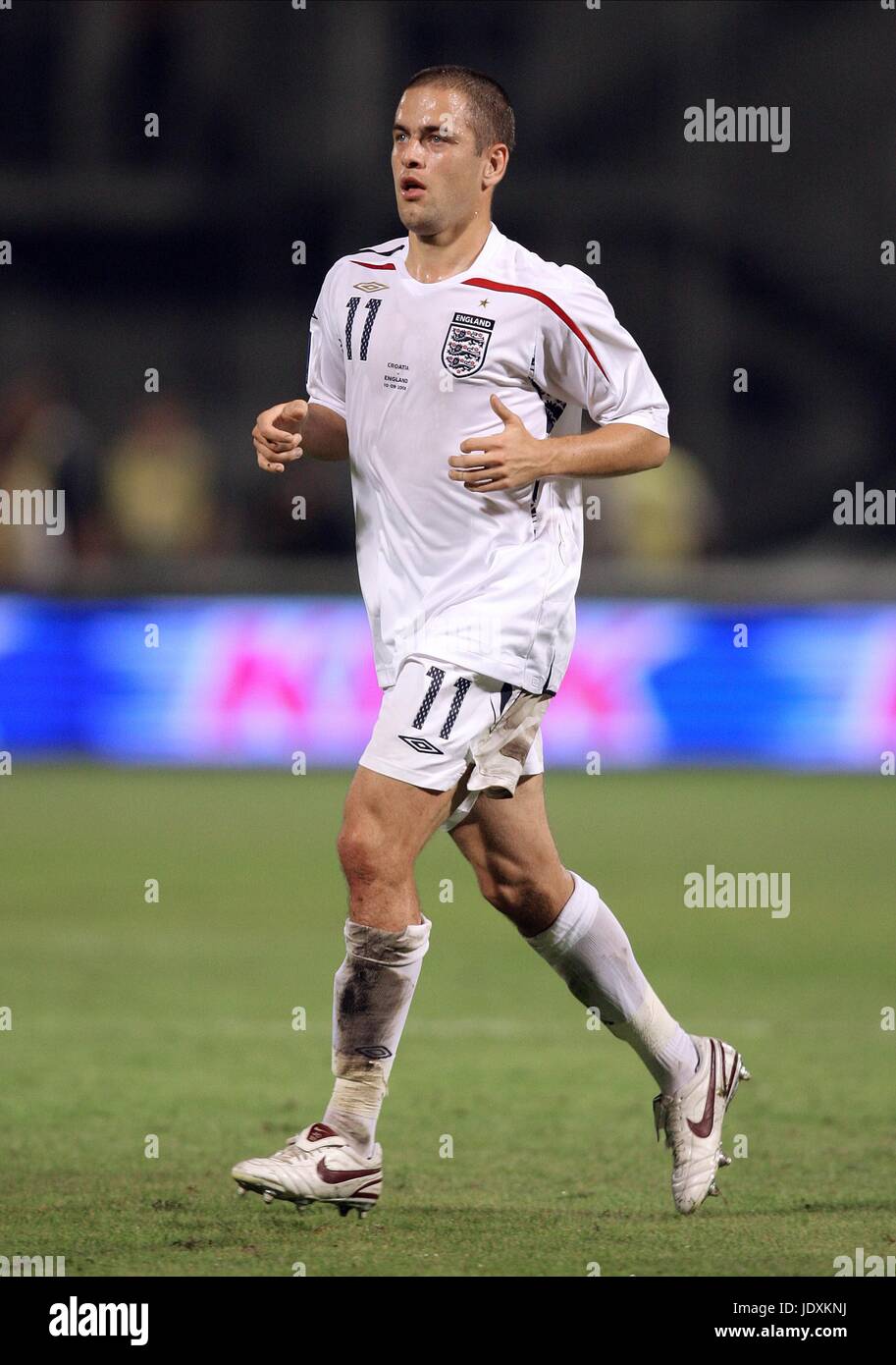 JOE COLE ENGLAND & CHELSEA FC MAKSIMIR STADIUM ZAGREB CROATIA 10 ...