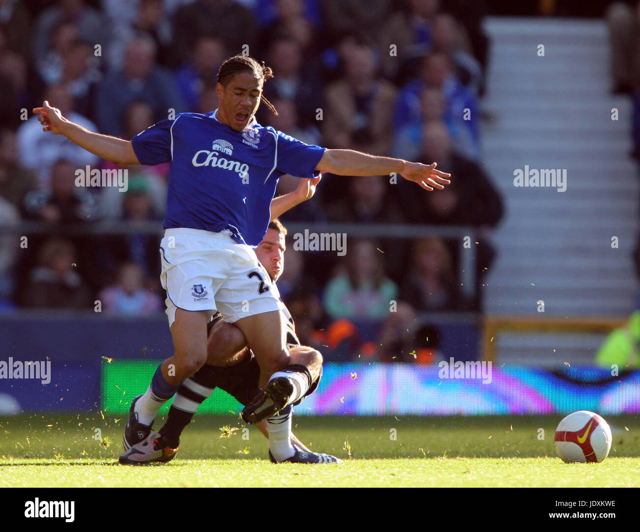 STEPHEN TAYLOR & STEVEN PIENAA EVERTON V NEWCASTLE UNITED GOODISON PARK ...