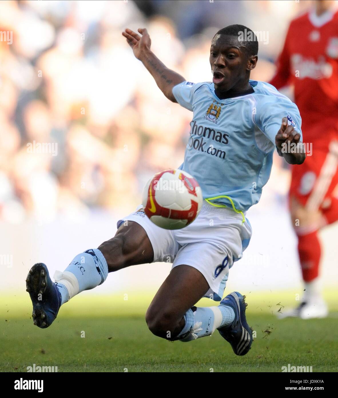 SHAUN WRIGHT-PHILLIPS MANCHESTER CITY FC CITY OF MANCHESTER STADIUM ...