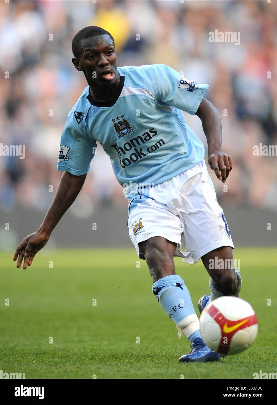 SHAUN WRIGHT-PHILLIPS MANCHESTER CITY FC CITY OF MANCHESTER STADIUM ...