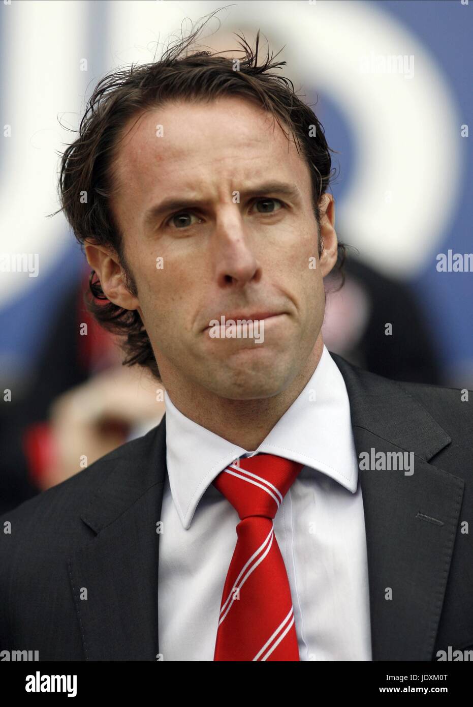 GARETH SOUTHGATE MIDDLESBROUGH FC MANAGER JJB STADIUM WIGAN ENGLAND 04 ...