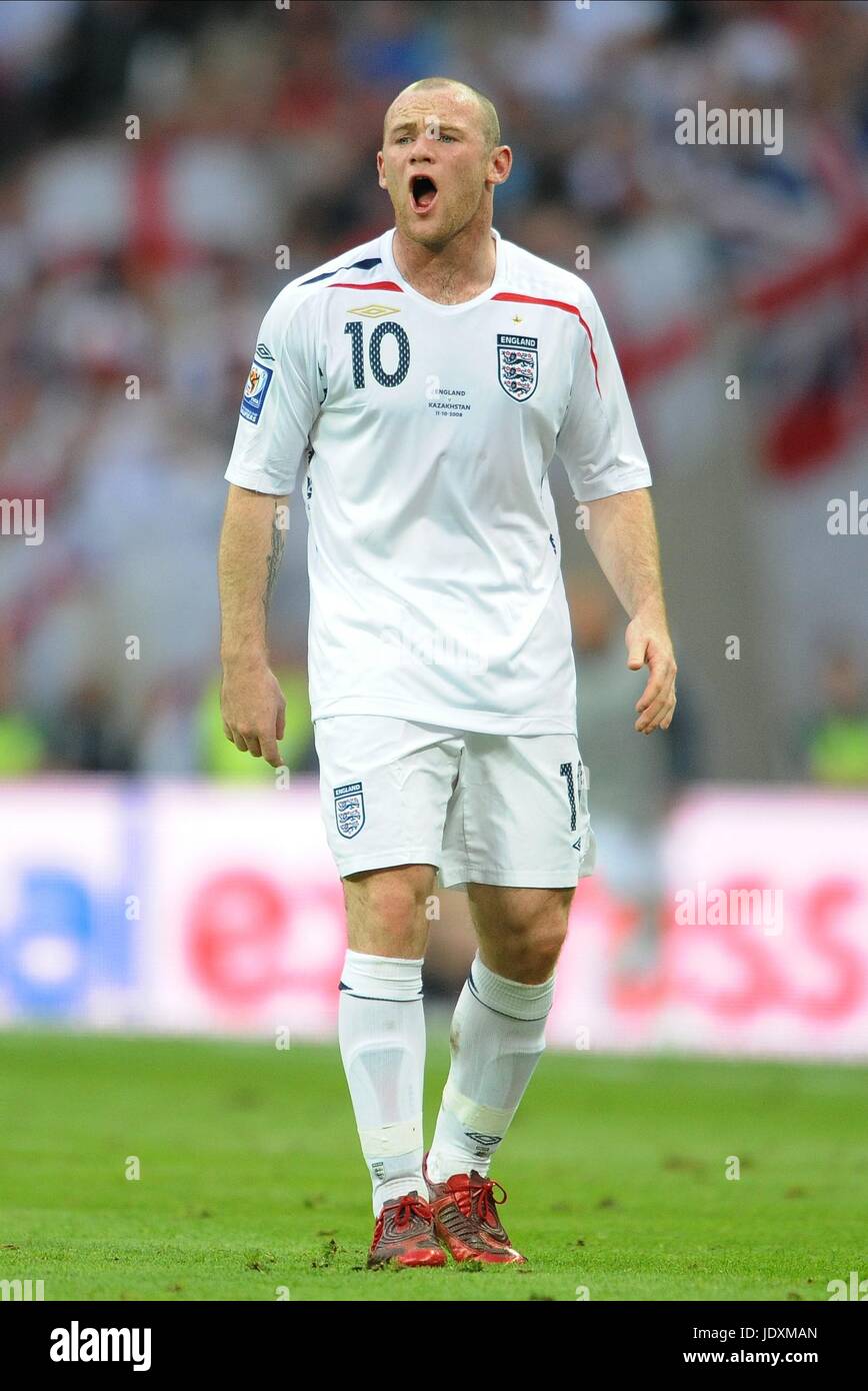 2008 england hi-res stock photography and images - Alamy