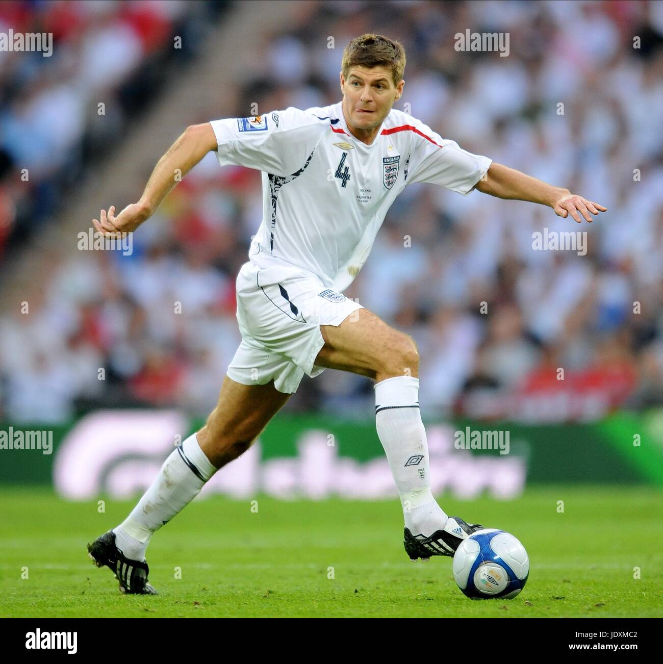 STEVEN GERRARD ENGLAND & LIVERPOOL FC WEMBLEY STADIUM LONDON ENGLAND 11 ...