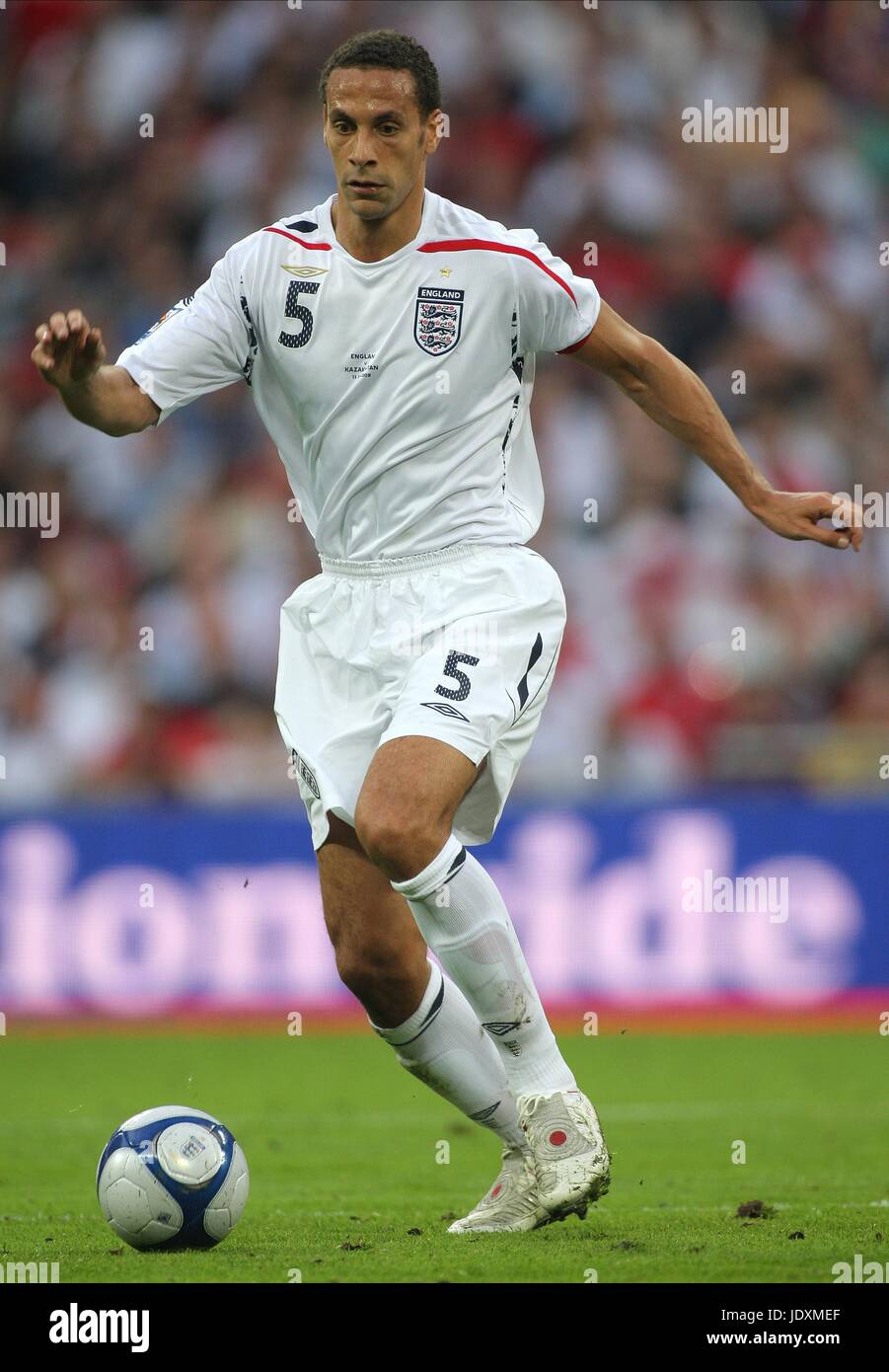 RIO FERDINAND ENGLAND & MANCHESTER UNITED FC WEMBLEY STADIUM LONDON ...