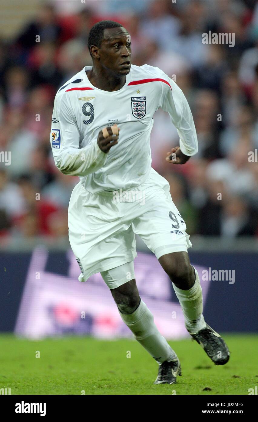 EMILE HESKEY ENGLAND & WIGAN ATHLETIC WEMBLEY STADIUM LONDON ENGLAND 11 ...