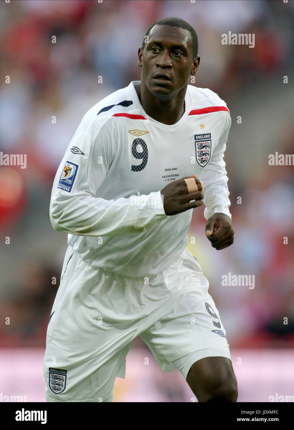 EMILE HESKEY ENGLAND & WIGAN ATHLETIC WEMBLEY STADIUM LONDON ENGLAND 11 ...
