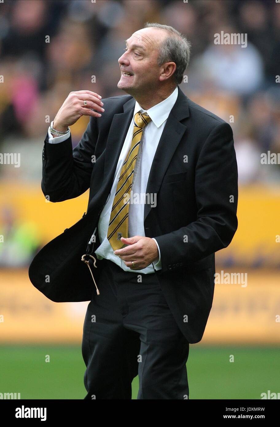 Hull City Assistant Manager Brian Horton High Resolution Stock ...