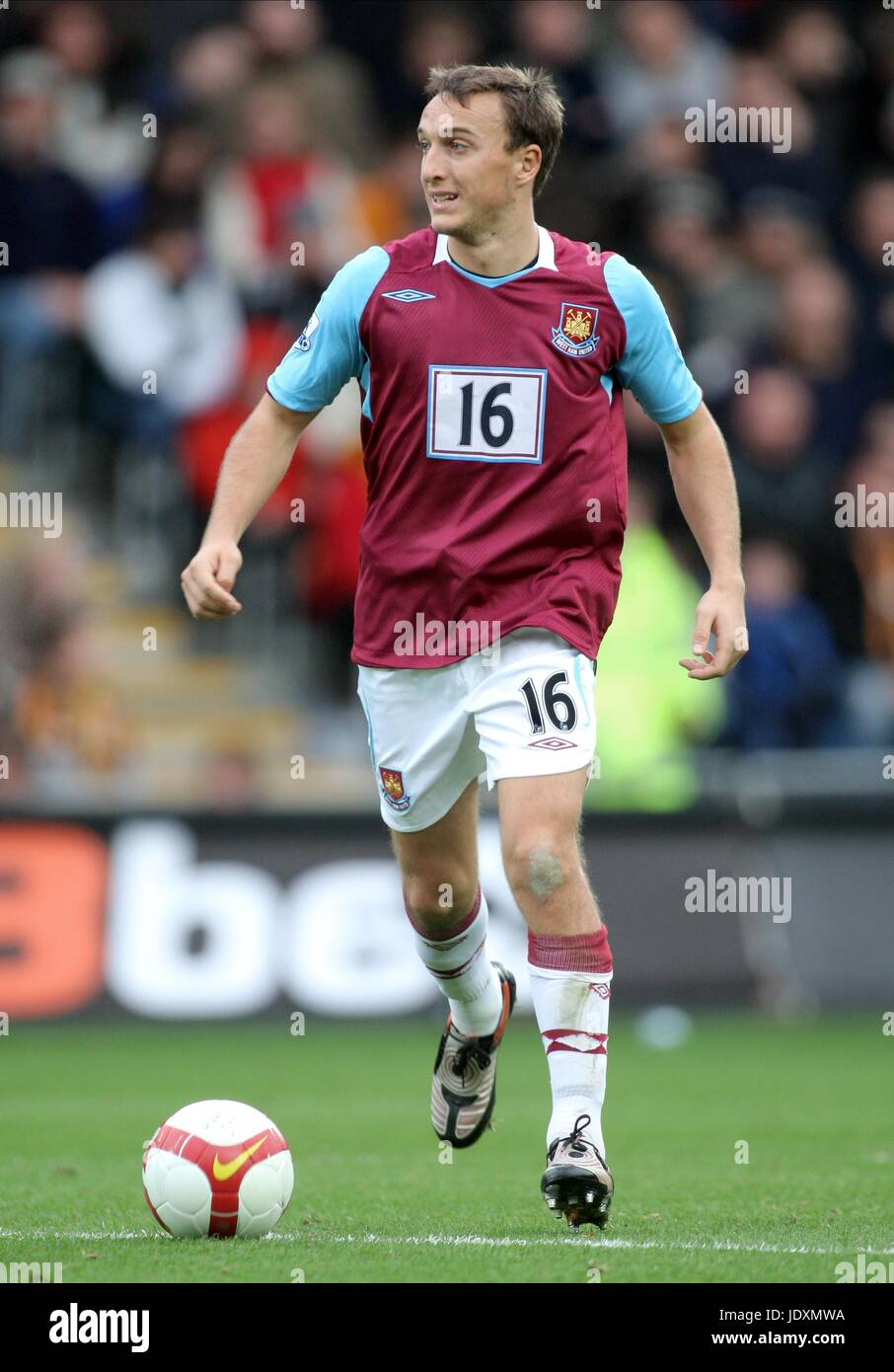 Mark noble 2008 hi-res stock photography and images - Alamy