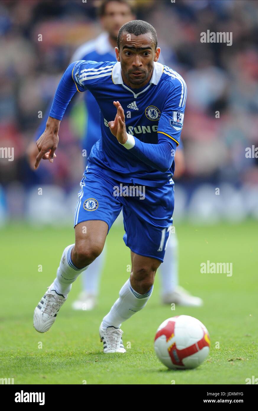 JOSE BOSINGWA CHELSEA FC RIVERSIDE STADIUM MIDDLESBROUGH ENGLAND 18 ...