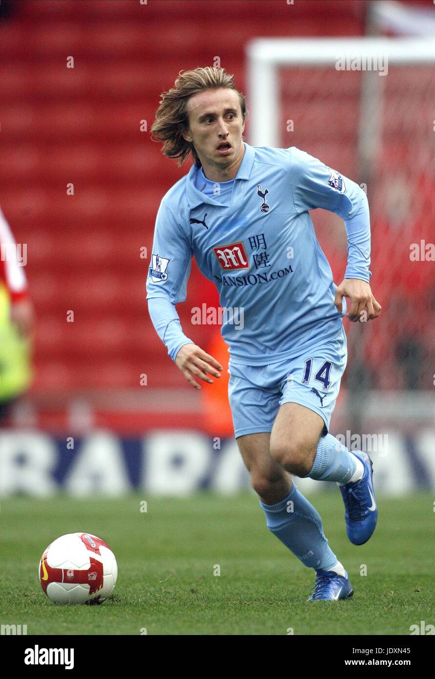 LUKA MODRIC TOTTENHAM HOTSPUR FC BRITANNIA STADIUM STOKE ENGLAND 19 ...