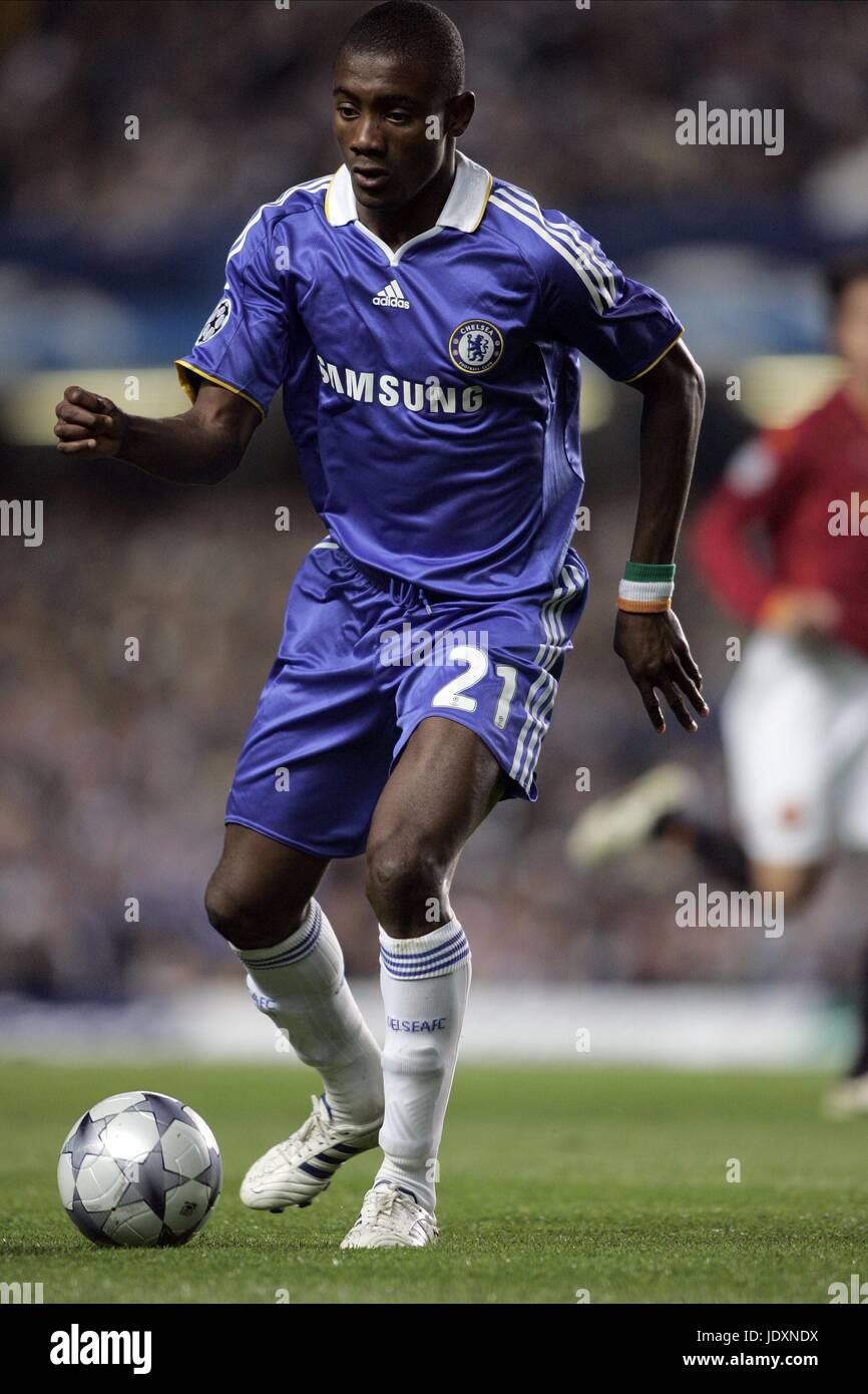 Salomon kalou chelsea hi-res stock photography and images - Alamy