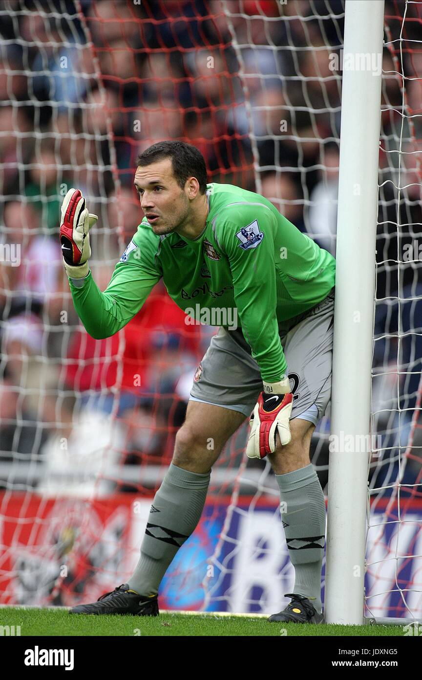 MARTON FULOP SUNDERLAND V NEWCASTLE STADIUM OF LIGHT SUNDERLAND ENGLAND ...