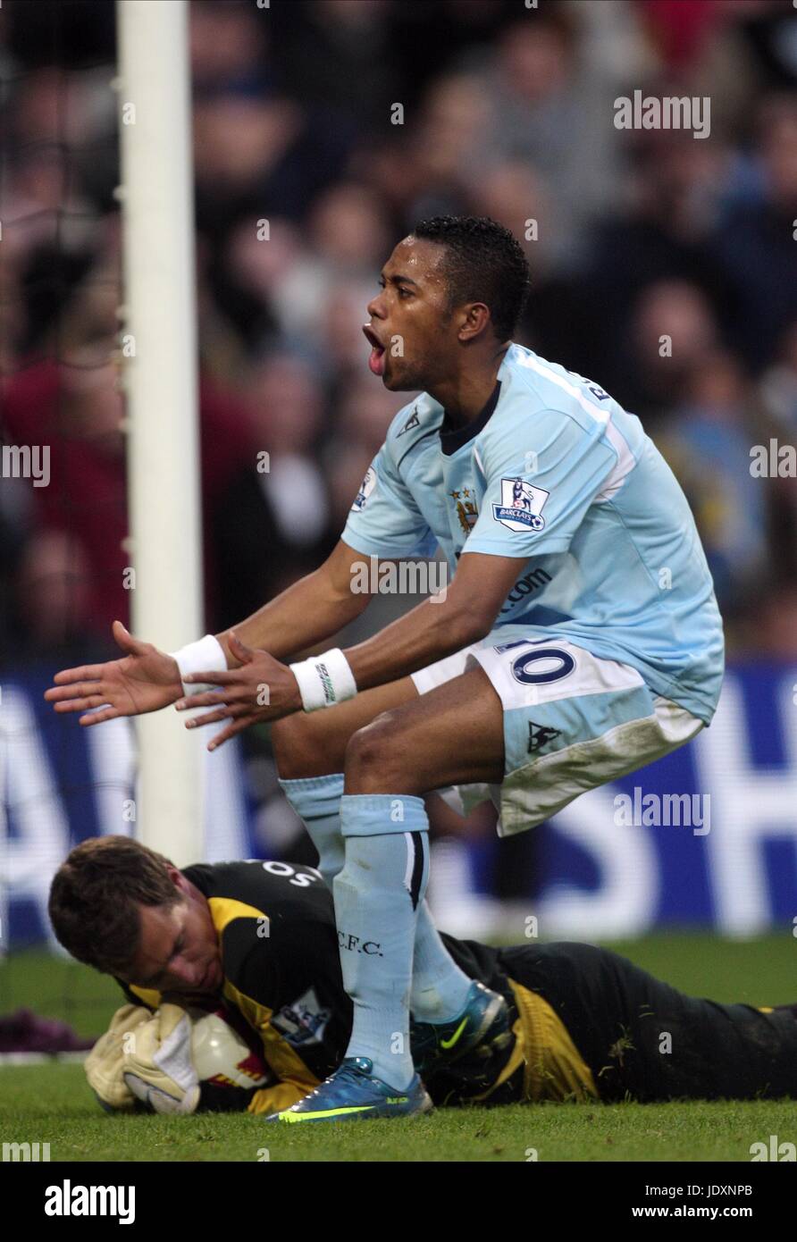 ROBINHO MANCHESTER CITY FC CITY OF MANCHESTER STADIUM MANCHESTER ...
